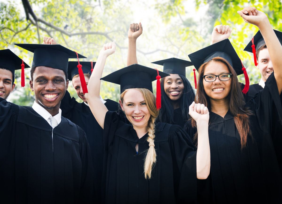 Axol Science Scholarship for International Students, 2016