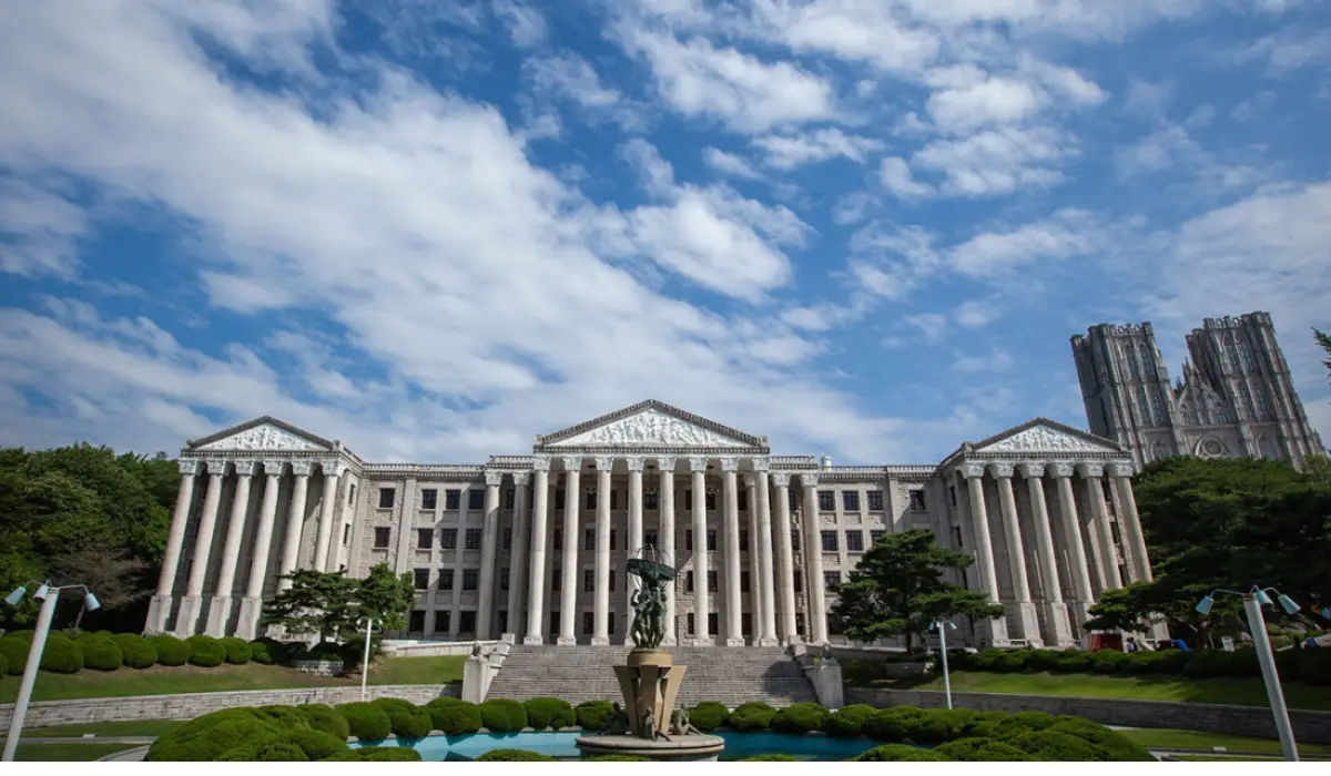 Graduate Studentship at Kyung Hee University in South Korea, 2016