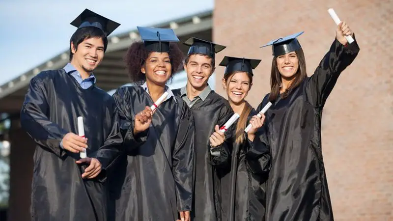 IPENZ Scholarships for New Zealand Students, 2017