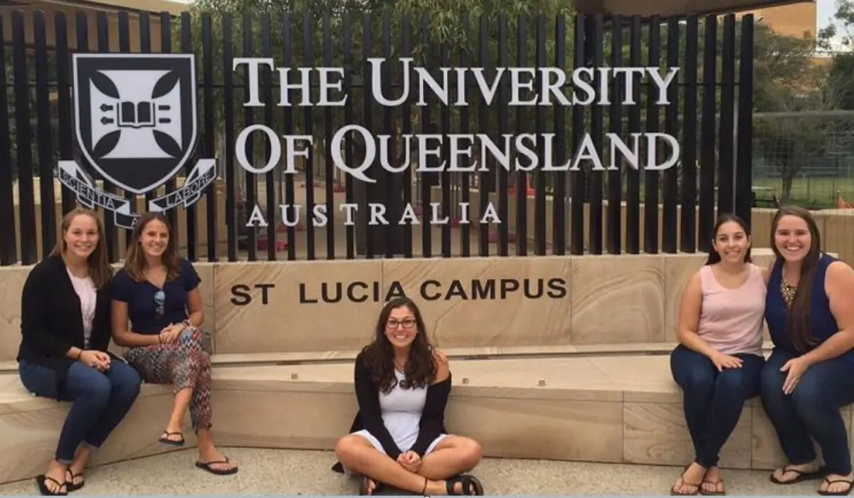 Institute of Molecular Bioscience (IMB) Honours Scholarship in Australia