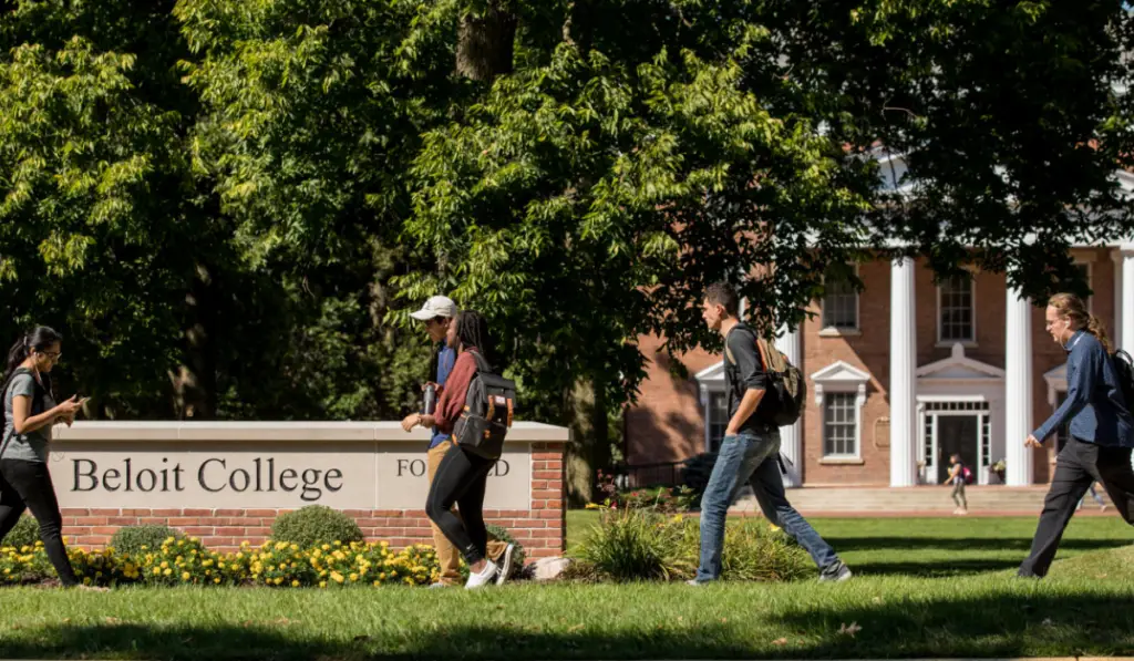 Full-tuition Scholarships for International Students at Beloit College ...